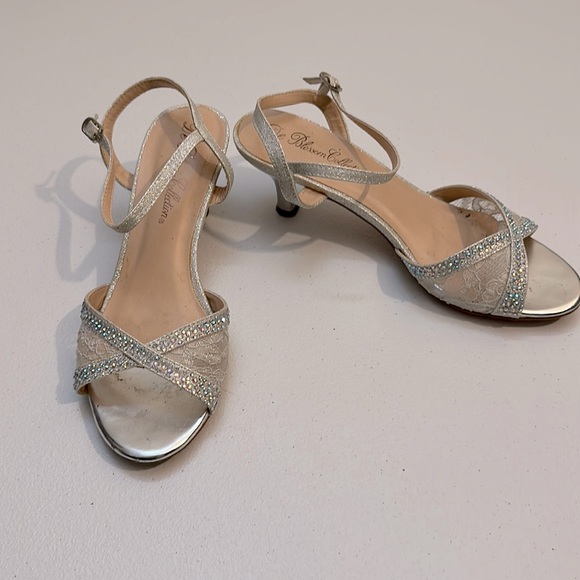 De Blossom Collection | Shoes | De Blossom Collection Size 75 Open Toe ...